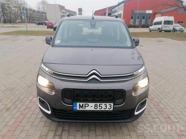 Pelēks Citroen Berlingo 2020 Rīga, ar dzinēja tilpumu 1.50 L un nobraukumu 101 tūkst. km par 2500 €, foto 1 vietnē AUTOMOTO.COM.LV