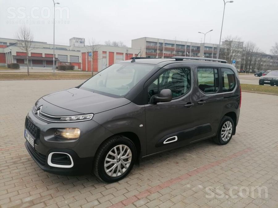Pelēks Citroen Berlingo 2020 Rīga, ar dzinēja tilpumu 1.50 L un nobraukumu 101 tūkst. km par 2500 €, foto 2 vietnē AUTOMOTO.COM.LV