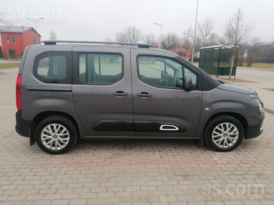 Pelēks Citroen Berlingo 2020 Rīga, ar dzinēja tilpumu 1.50 L un nobraukumu 101 tūkst. km par 2500 €, foto 8 vietnē AUTOMOTO.COM.LV