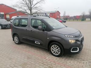 Pelēks Citroen Berlingo 2020 Rīga, ar dzinēja tilpumu 1.50 L un nobraukumu 101 tūkst. km par 2500 €, foto 9 vietnē AUTOMOTO.COM.LV