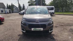 Pelēks Citroen Berlingo 2020 Klaipėda, ar dzinēja tilpumu 1.50 L un nobraukumu 250 tūkst. km par 12935 €, foto 4 vietnē AUTOMOTO.COM.LV