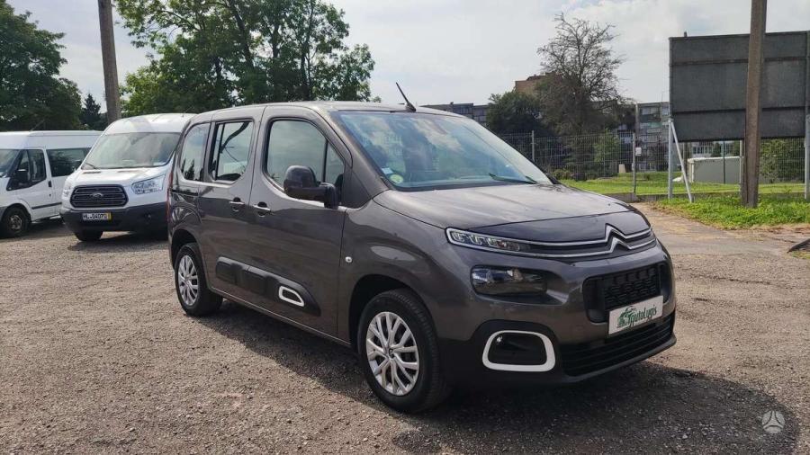 Pelēks Citroen Berlingo 2020 Klaipėda, ar dzinēja tilpumu 1.50 L un nobraukumu 250 tūkst. km par 12935 €, foto 11 vietnē AUTOMOTO.COM.LV
