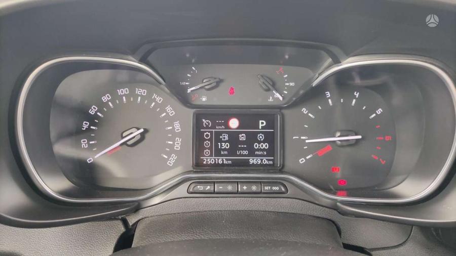 Pelēks Citroen Berlingo 2020 Klaipėda, ar dzinēja tilpumu 1.50 L un nobraukumu 250 tūkst. km par 12935 €, foto 15 vietnē AUTOMOTO.COM.LV
