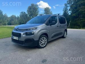Grey Citroen Berlingo 2020 in Riga, with an engine capacity of 1.50 L and mileage of 148 thousand km for 7900 €, photo  on AUTOMOTO.COM.LV