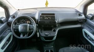 Pelēks Citroen Berlingo 2020 Rīga, ar dzinēja tilpumu 1.20 L un nobraukumu 86 tūkst. km par 10190 €, foto 12 vietnē AUTOMOTO.COM.LV