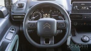 Pelēks Citroen Berlingo 2020 Rīga, ar dzinēja tilpumu 1.20 L un nobraukumu 86 tūkst. km par 10190 €, foto 14 vietnē AUTOMOTO.COM.LV