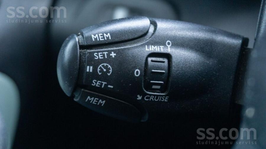 Pelēks Citroen Berlingo 2020 Rīga, ar dzinēja tilpumu 1.20 L un nobraukumu 86 tūkst. km par 10190 €, foto 20 vietnē AUTOMOTO.COM.LV