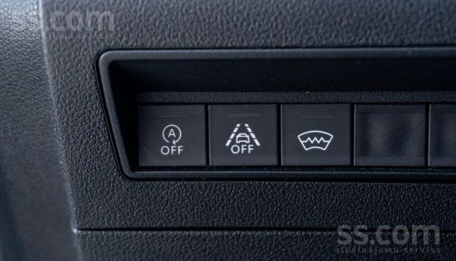 Pelēks Citroen Berlingo 2020 Rīga, ar dzinēja tilpumu 1.20 L un nobraukumu 86 tūkst. km par 10190 €, foto 24 vietnē AUTOMOTO.COM.LV