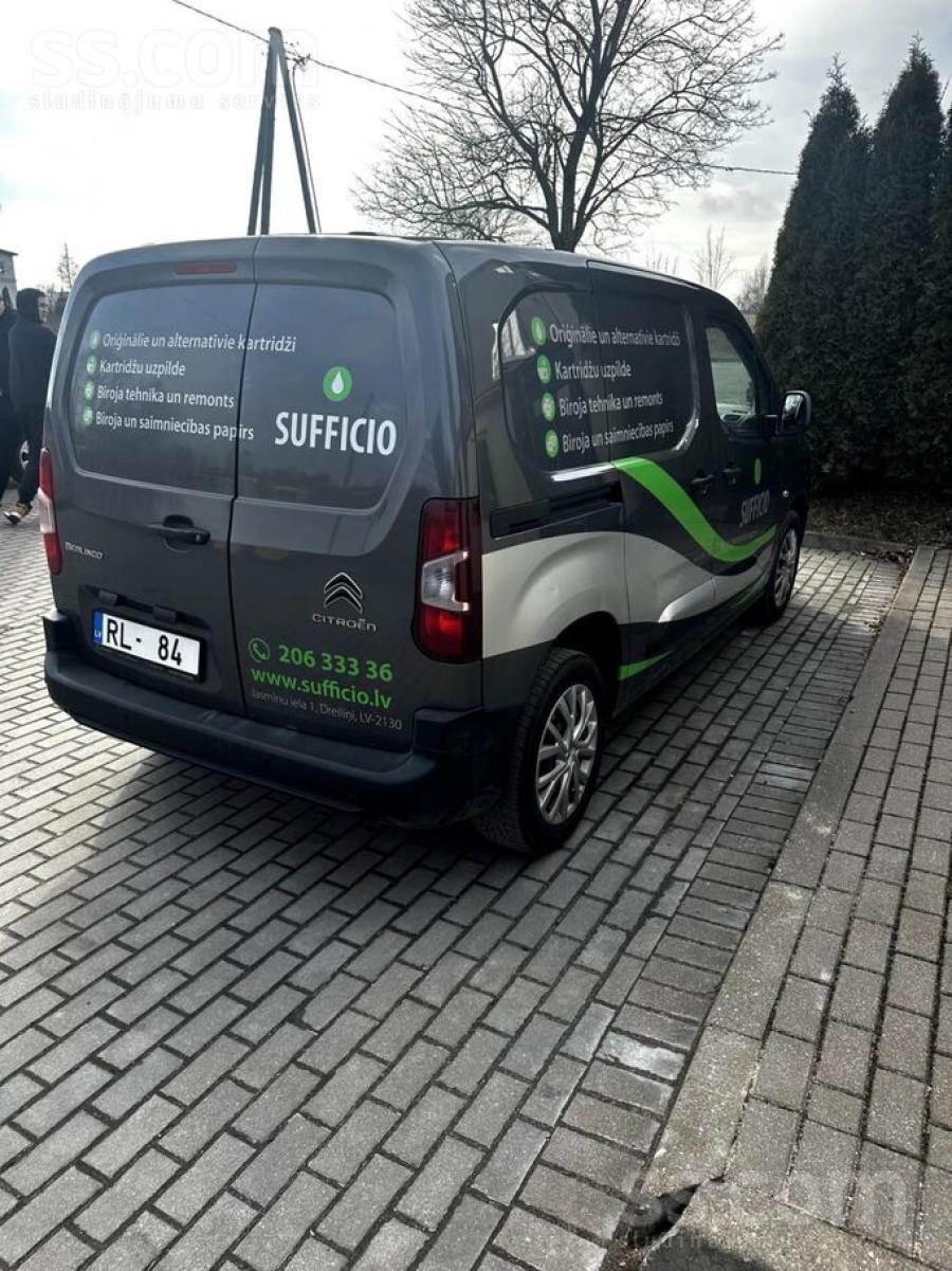 Grey Citroen Berlingo 2020 in Riga, with an engine capacity of 1.50 L and mileage of 162 thousand km for 9990 €, photo 5 on AUTOMOTO.COM.LV