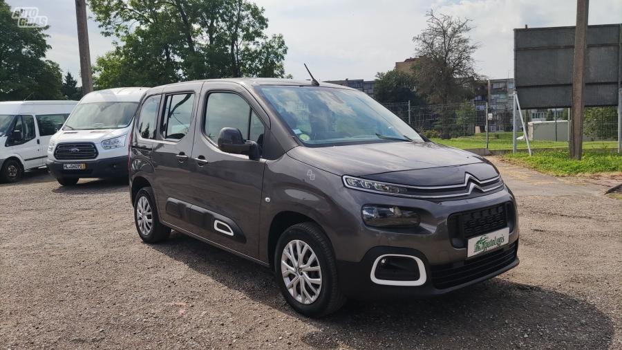Pelēks Citroen Berlingo 2020 Klaipėda, ar dzinēja tilpumu 1.50 L un nobraukumu 250 tūkst. km par 12088 €, foto 10 vietnē AUTOMOTO.COM.LV