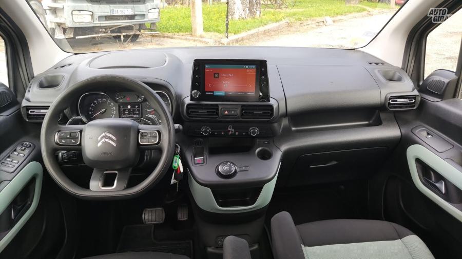 Pelēks Citroen Berlingo 2020 Klaipėda, ar dzinēja tilpumu 1.50 L un nobraukumu 250 tūkst. km par 12088 €, foto 14 vietnē AUTOMOTO.COM.LV