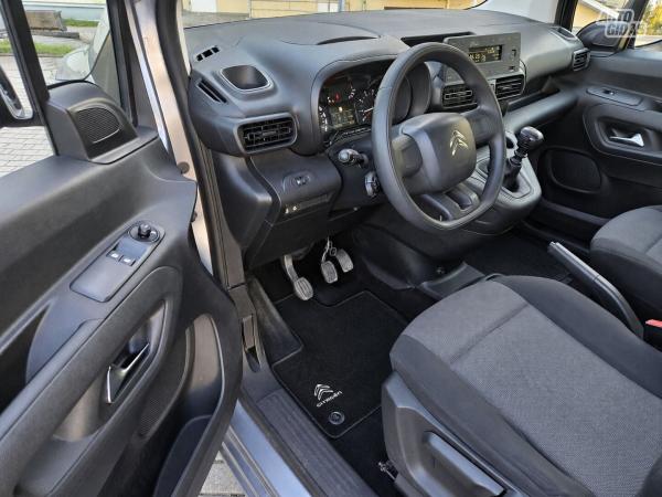 Citroen Berlingo 2021 Viļņa vietnē Pelēks Citroen Berlingo 2021 Viļņa, ar dzinēja tilpumu 1.50 L un nobraukumu 134 tūkst. km par 11550 €, foto 8 vietnē AUTOMOTO.COM.LV