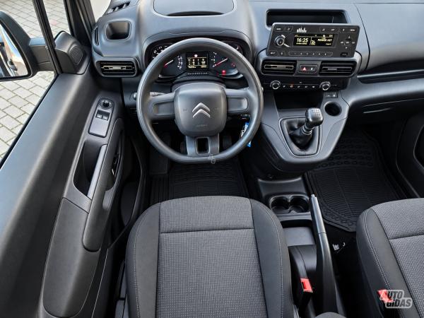 Citroen Berlingo 2021 Viļņa vietnē Pelēks Citroen Berlingo 2021 Viļņa, ar dzinēja tilpumu 1.50 L un nobraukumu 134 tūkst. km par 11550 €, foto 9 vietnē AUTOMOTO.COM.LV