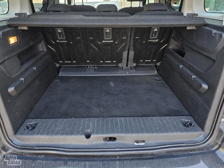 Pelēks Citroen Berlingo 2021 Viļņa, ar dzinēja tilpumu 1.50 L un nobraukumu 134 tūkst. km par 11550 €, foto 20 vietnē AUTOMOTO.COM.LV