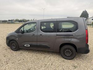 Pelēks Citroen Berlingo 2021 Tauragė, ar dzinēja tilpumu 1.50 L un nobraukumu 200 tūkst. km par 9200 €, foto 9 vietnē AUTOMOTO.COM.LV