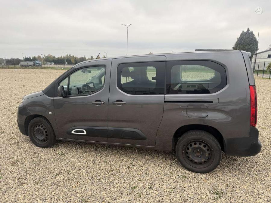 Pelēks Citroen Berlingo 2021 Tauragė, ar dzinēja tilpumu 1.50 L un nobraukumu 200 tūkst. km par 9200 €, foto 9 vietnē AUTOMOTO.COM.LV