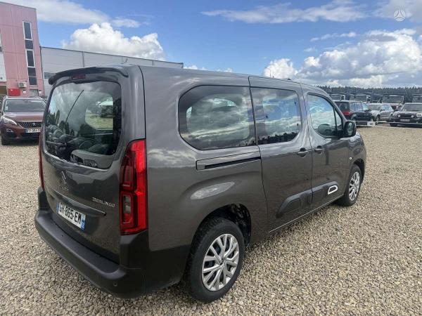 Pelēks Citroen Berlingo 2022 Tauragė, ar dzinēja tilpumu 1.50 L un nobraukumu 200 tūkst. km par 10300 €, foto 6 vietnē AUTOMOTO.COM.LV