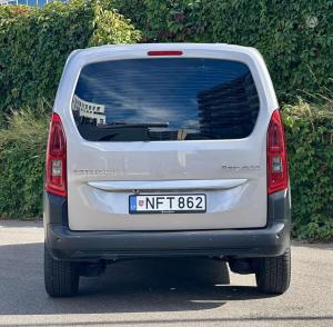 Pelēks Citroen Berlingo 2024 Viļņa, ar dzinēja tilpumu 1.50 L un nobraukumu 34 tūkst. km par 21900 €, foto 11 vietnē AUTOMOTO.COM.LV