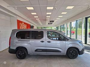 Grey Citroen Berlingo 2026 in Vilnius, with an engine capacity of 1.50 L and mileage of 0 thousand km for 33266 €, photo 4 on AUTOMOTO.COM.LV