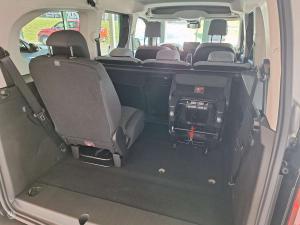 Grey Citroen Berlingo 2026 in Vilnius, with an engine capacity of 1.50 L and mileage of 0 thousand km for 33266 €, photo 8 on AUTOMOTO.COM.LV