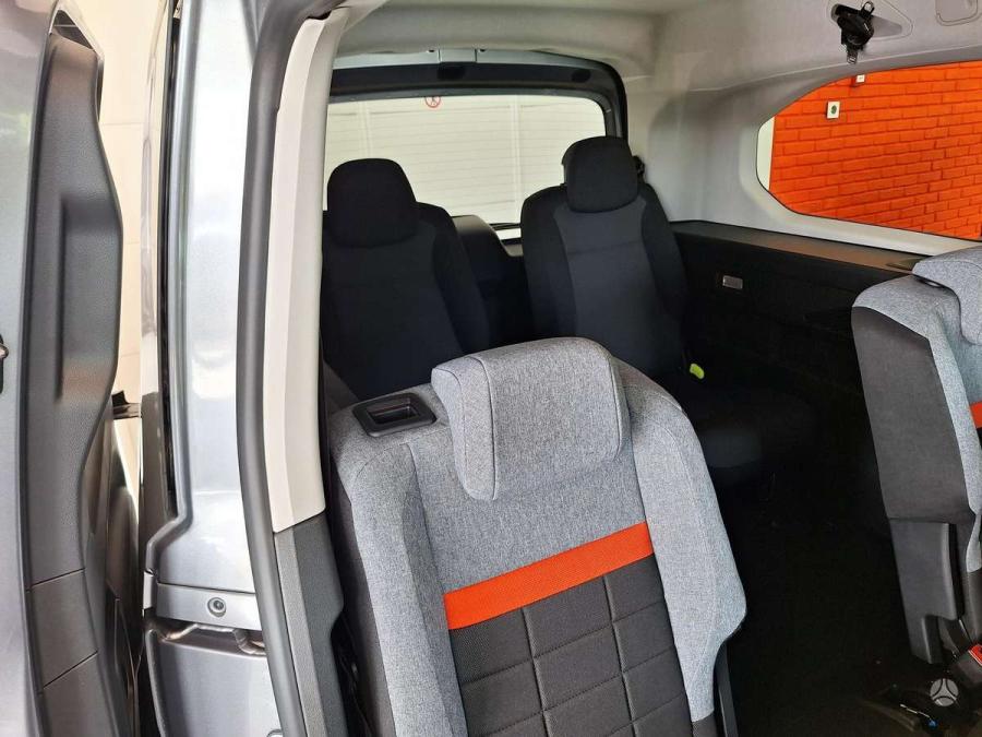 Grey Citroen Berlingo 2026 in Vilnius, with an engine capacity of 1.50 L and mileage of 0 thousand km for 33266 €, photo 9 on AUTOMOTO.COM.LV
