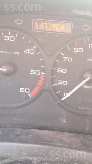 Pelēks Citroen Berlingo 2005 Rīga, ar dzinēja tilpumu 1.90 L un nobraukumu 377 tūkst. km par 1210 €, foto 9 vietnē AUTOMOTO.COM.LV