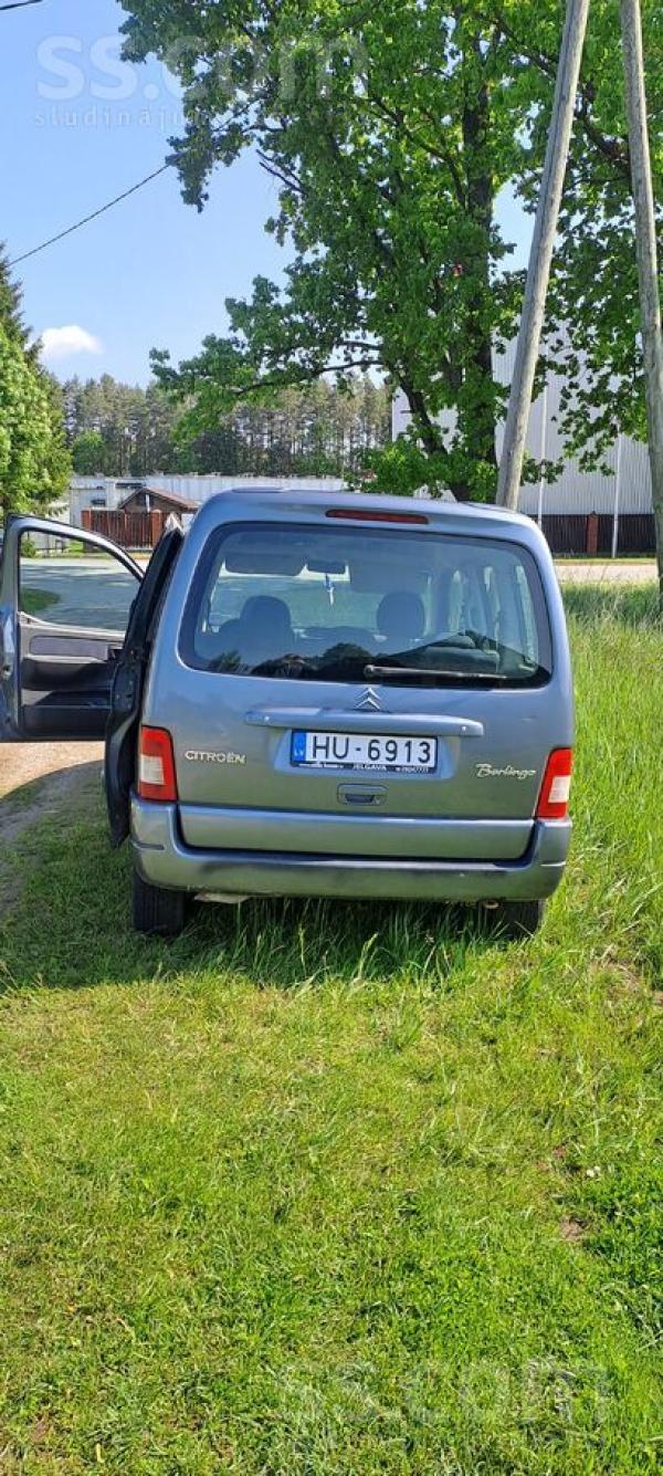 Grey Citroen Berlingo 2006 in Jelgava, with an engine capacity of 1.60 L and mileage of 220 thousand km for 1100 €, photo 3 on AUTOMOTO.COM.LV