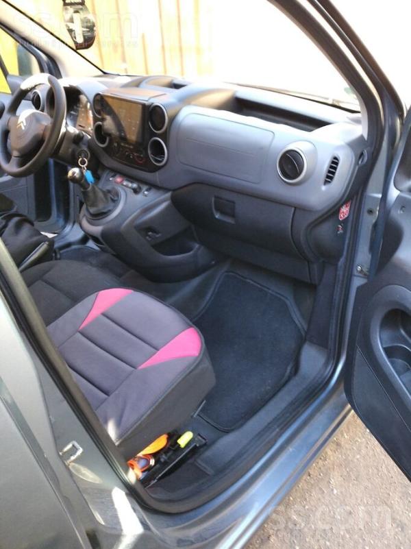 Grey Citroen Berlingo 2008 in Riga, with an engine capacity of 1.60 L and mileage of 205 thousand km for 4850 €, photo 6 on AUTOMOTO.COM.LV