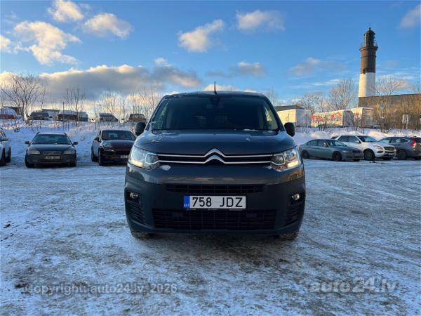 Grey Citroen Berlingo 2021 in Tallinn, with an engine capacity of 1.50 L and mileage of 106 thousand km for 10500 €, photo 2 on AUTOMOTO.COM.LV