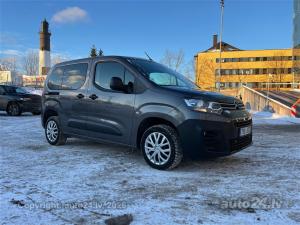 Grey Citroen Berlingo 2021 in Tallinn, with an engine capacity of 1.50 L and mileage of 106 thousand km for 10500 €, photo 3 on AUTOMOTO.COM.LV