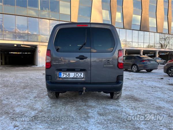 Grey Citroen Berlingo 2021 in Tallinn, with an engine capacity of 1.50 L and mileage of 106 thousand km for 10500 €, photo 5 on AUTOMOTO.COM.LV