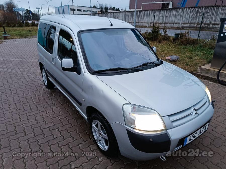 Grey Citroen Berlingo 2007 in Tallinn, with an engine capacity of 1.60 L and mileage of 201 thousand km for 1990 €, photo 2 on AUTOMOTO.COM.LV