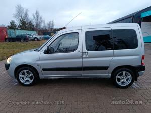 Grey Citroen Berlingo 2007 in Tallinn, with an engine capacity of 1.60 L and mileage of 201 thousand km for 1990 €, photo 4 on AUTOMOTO.COM.LV