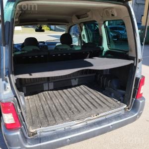 Pelēks Citroen Berlingo 2008 Jelgava, ar dzinēja tilpumu 1.60 L un nobraukumu 325 tūkst. km par 1900 €, foto 6 vietnē AUTOMOTO.COM.LV