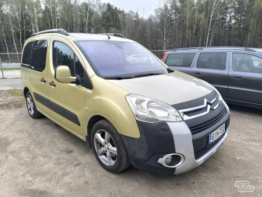 Grey Citroen Berlingo 2008 in Vilnius, with an engine capacity of 1.60 L and mileage of 204 thousand km for 2650 €, photo 3 on AUTOMOTO.COM.LV