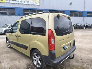 Grey Citroen Berlingo 2008 in Vilnius, with an engine capacity of 1.60 L and mileage of 204 thousand km for 2650 €, photo 6 on AUTOMOTO.COM.LV