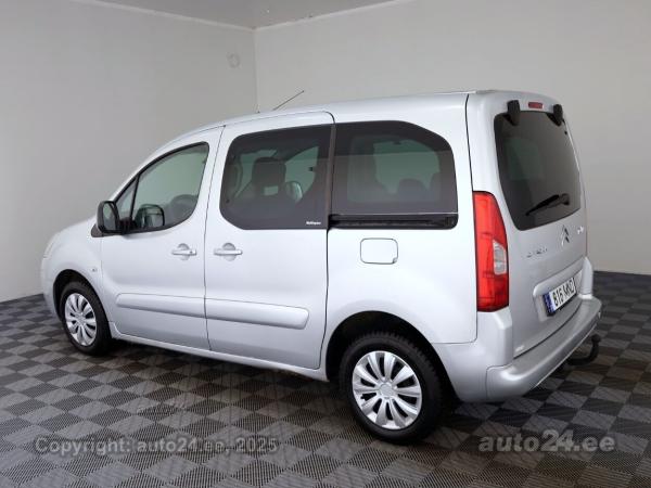 Grey Citroen Berlingo 2010 in Tallinn, with an engine capacity of 1.60 L and mileage of 214 thousand km for 2199 €, photo 4 on AUTOMOTO.COM.LV