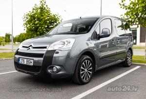 Pelēks Citroen Berlingo 2012 Tallina, ar dzinēja tilpumu 1.60 L un nobraukumu 170 tūkst. km par 4999 €, foto 4 vietnē AUTOMOTO.COM.LV