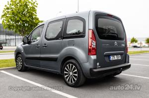 Pelēks Citroen Berlingo 2012 Tallina, ar dzinēja tilpumu 1.60 L un nobraukumu 170 tūkst. km par 4999 €, foto 5 vietnē AUTOMOTO.COM.LV
