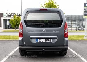 Pelēks Citroen Berlingo 2012 Tallina, ar dzinēja tilpumu 1.60 L un nobraukumu 170 tūkst. km par 4999 €, foto 6 vietnē AUTOMOTO.COM.LV