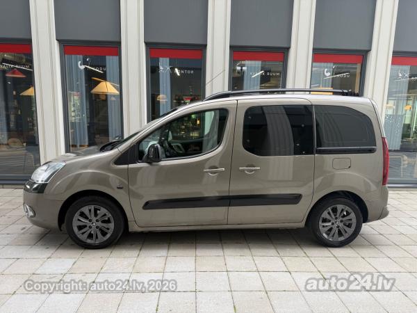 Grey Citroen Berlingo 2012 in Tallinn, with an engine capacity of 1.60 L and mileage of 230 thousand km for 4900 €, photo 6 on AUTOMOTO.COM.LV