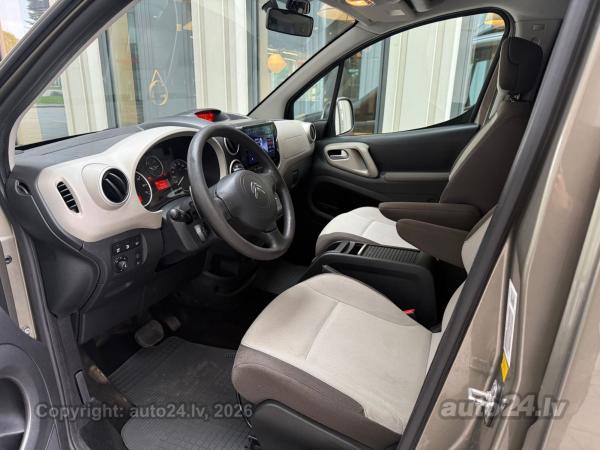 Grey Citroen Berlingo 2012 in Tallinn, with an engine capacity of 1.60 L and mileage of 230 thousand km for 4900 €, photo 9 on AUTOMOTO.COM.LV