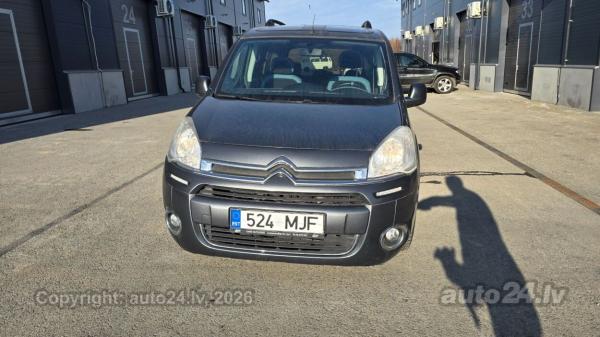 Grey Citroen Berlingo 2013 in Tallinn, with an engine capacity of 1.60 L and mileage of 131 thousand km for 5499 €, photo 1 on AUTOMOTO.COM.LV