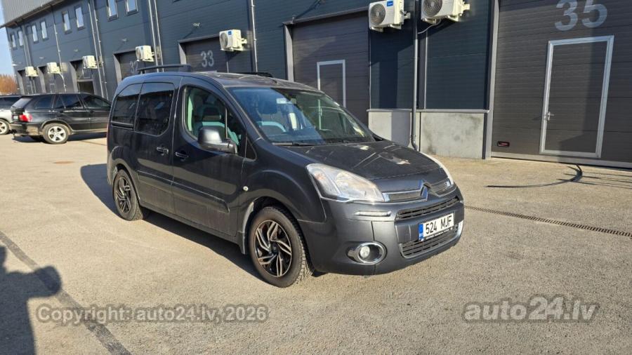Pelēks Citroen Berlingo 2013 Tallina, ar dzinēja tilpumu 1.60 L un nobraukumu 131 tūkst. km par 5499 €, foto 4 vietnē AUTOMOTO.COM.LV