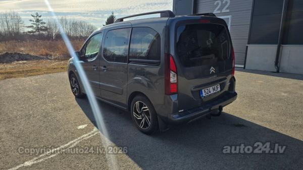 Grey Citroen Berlingo 2013 in Tallinn, with an engine capacity of 1.60 L and mileage of 131 thousand km for 5499 €, photo 4 on AUTOMOTO.COM.LV