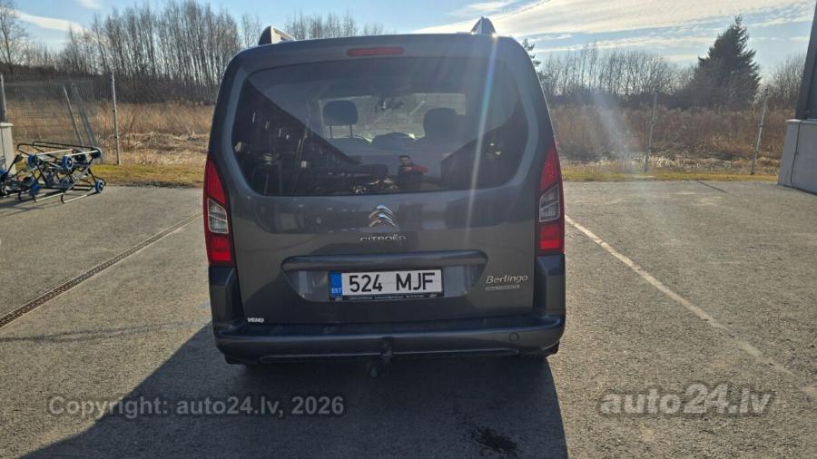 Pelēks Citroen Berlingo 2013 Tallina, ar dzinēja tilpumu 1.60 L un nobraukumu 131 tūkst. km par 5499 €, foto 6 vietnē AUTOMOTO.COM.LV