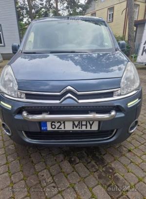 Pelēks Citroen Berlingo 2013 Tallina, ar dzinēja tilpumu 1.60 L un nobraukumu 368 tūkst. km par 2999 €, foto  vietnē AUTOMOTO.COM.LV