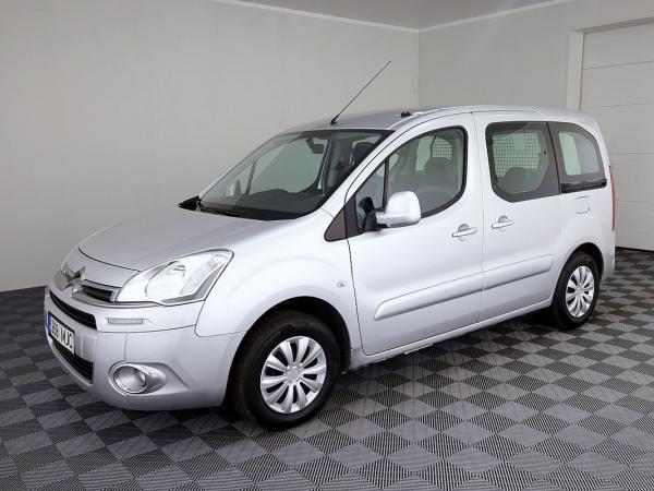 Grey Citroen Berlingo 2013 in Tallinn, with an engine capacity of 1.60 L and mileage of 210 thousand km for 2999 €, photo 9 on AUTOMOTO.COM.LV