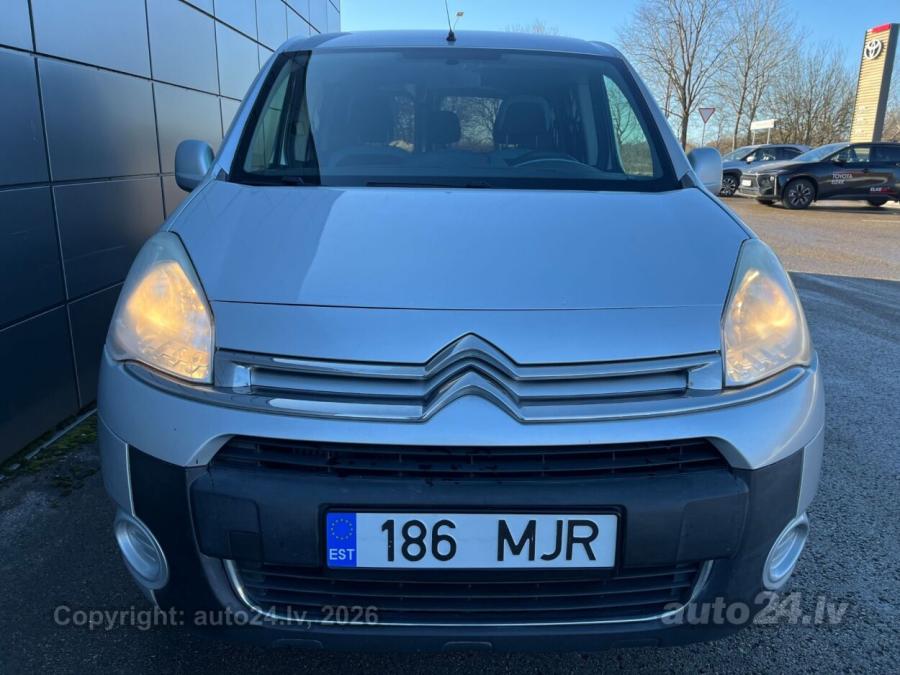 Grey Citroen Berlingo 2014 in Kuressaare, with an engine capacity of 1.60 L and mileage of 185 thousand km for 5390 €, photo 2 on AUTOMOTO.COM.LV