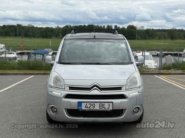 Grey Citroen Berlingo 2014 in Tartu, with an engine capacity of 1.60 L and mileage of 264 thousand km for 3999 €, photo 2 on AUTOMOTO.COM.LV